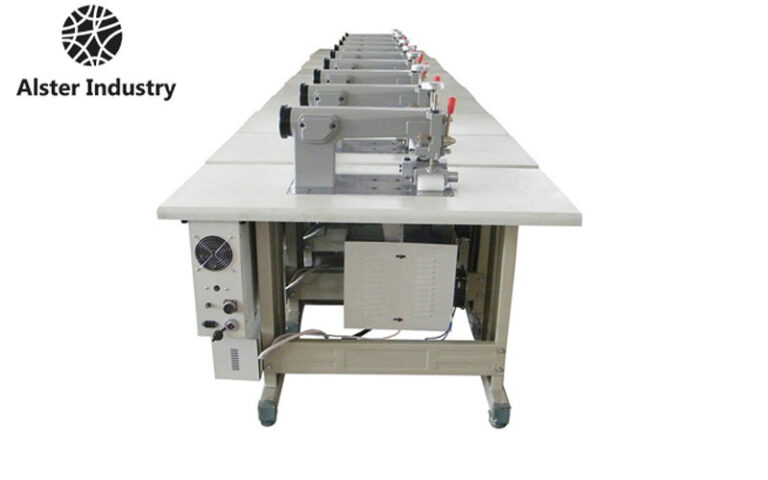 Ultrasonic Lace Sewing Machine - Cutting and Sewing